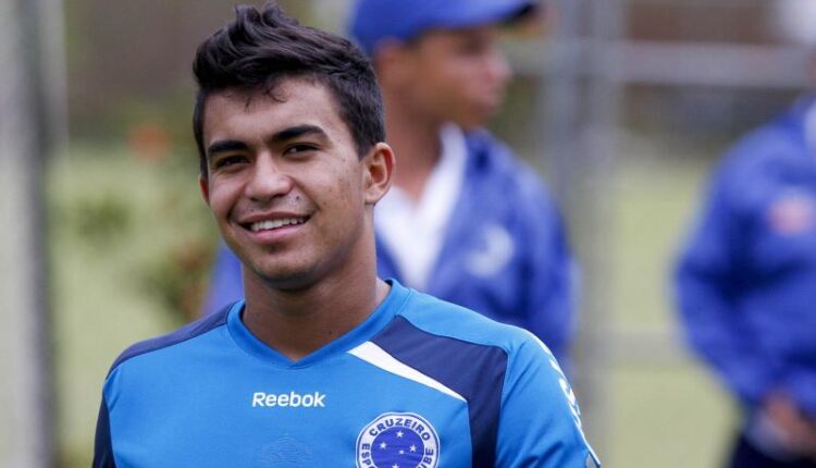 Craque cogitado para a seleção brasileira revela ter sido rejeitado ... Craque cogitado para a seleção brasileira revela ter sido rejeitado ...