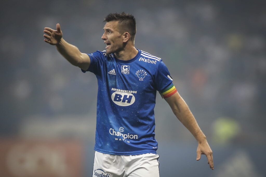 Capitão: Confira os números de Eduardo Brock pelo Cruzeiro na Série B 2022