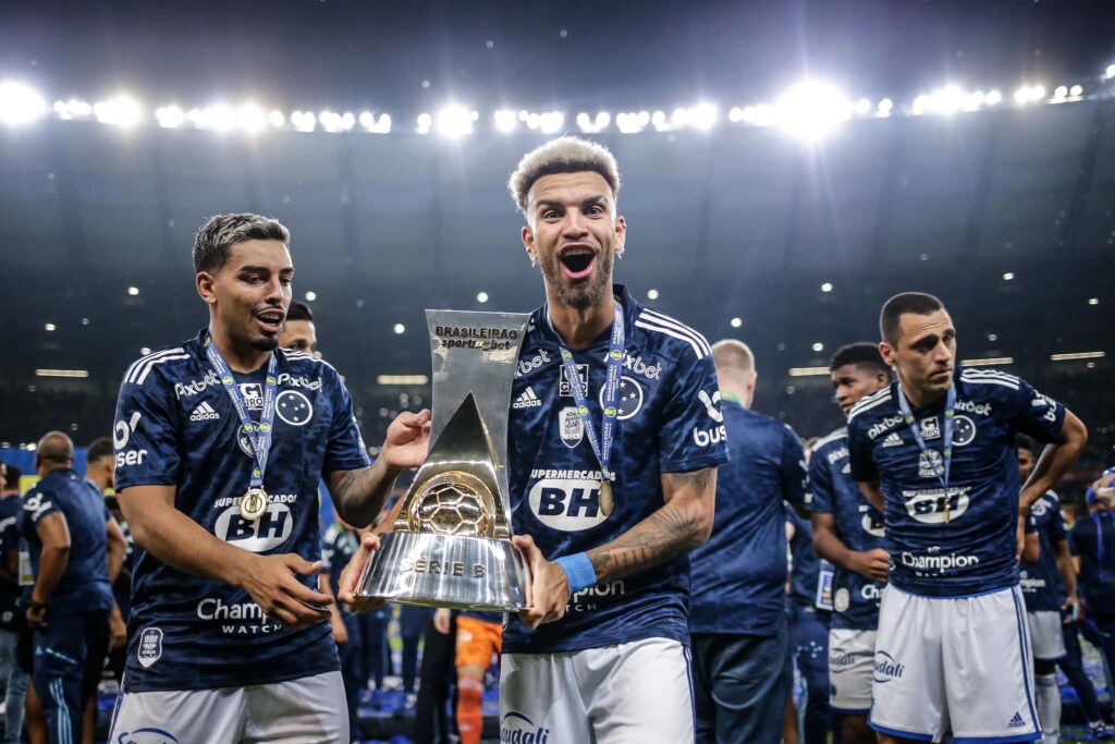 Jajá vai sair do Cruzeiro? Atacante falou sobre futuro no elenco de ...