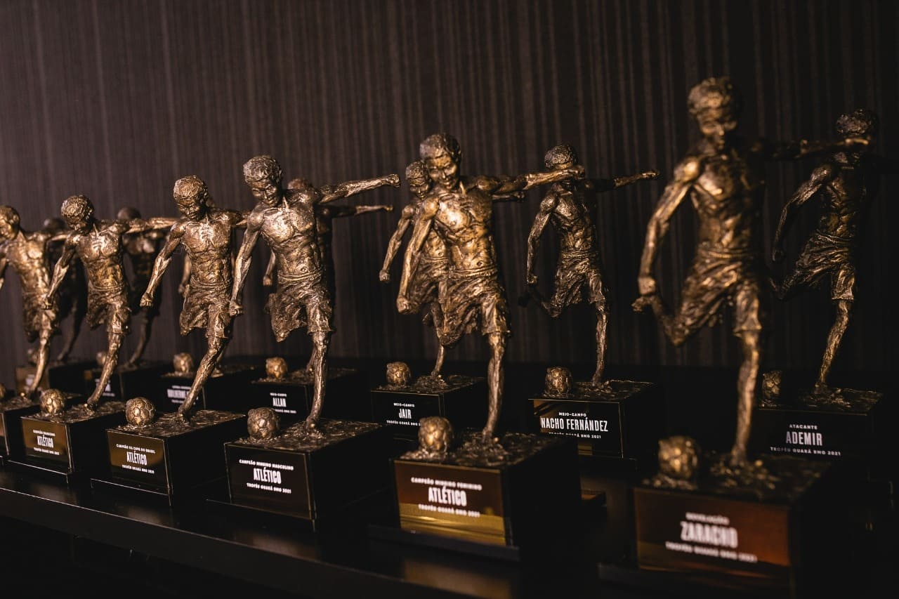 Temporada avassaladora do Cruzeiro rendeu enorme reconhecimento no Troféu Guará de 2022