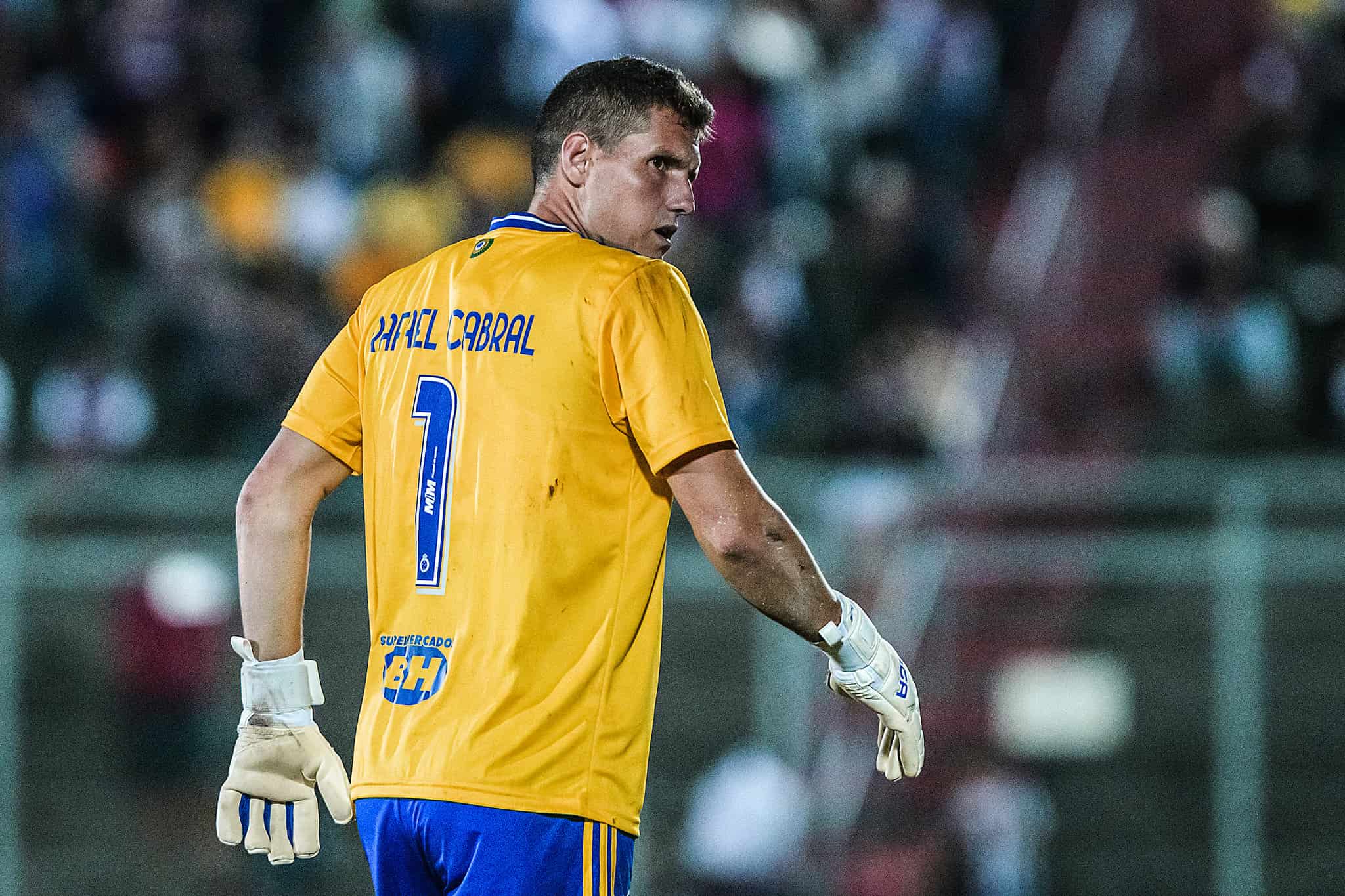 Novo goleiro para 2023 já está treinando com o elenco do Cruzeiro