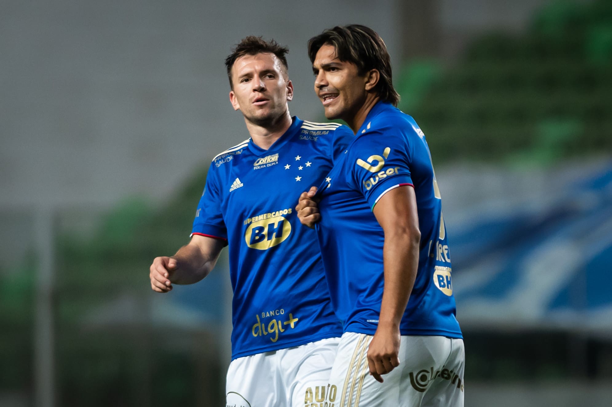 Marcelo Moreno largou a vida de atacante para virar goleiro