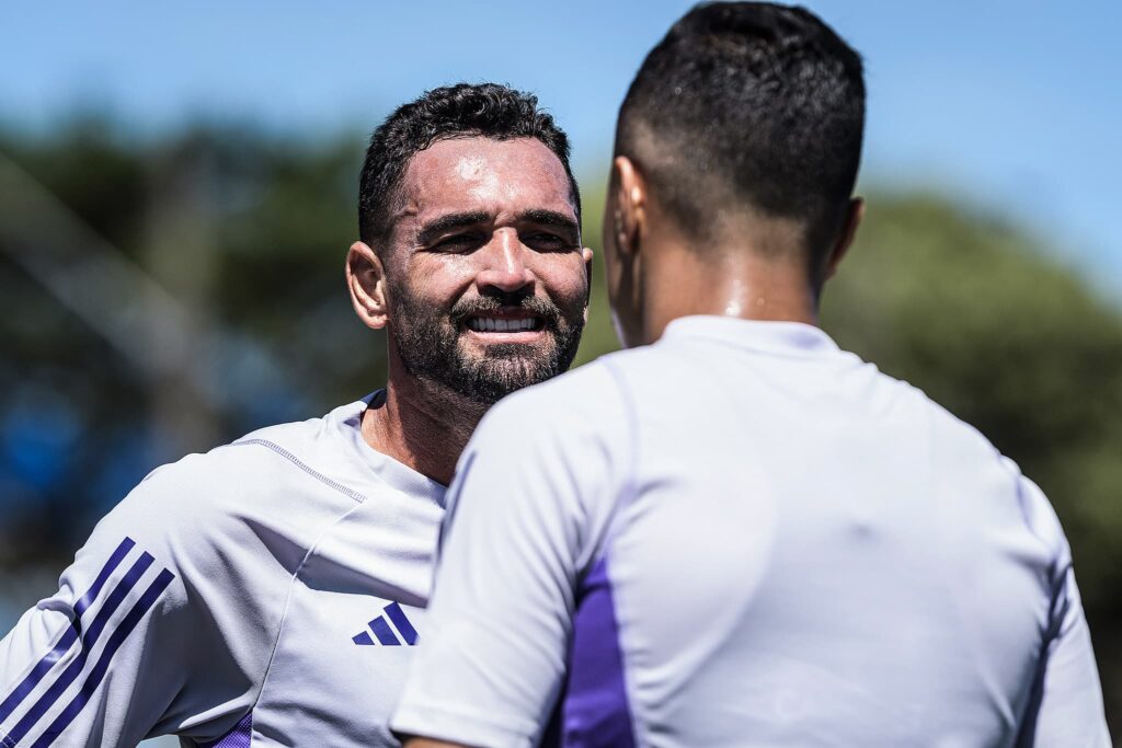 Gilberto é chamado de canto e agora sabe o que precisa para não ser ...