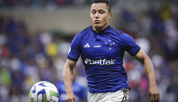 Marlon age sozinho e surpreende ao fazer sua retrospectiva de 2023