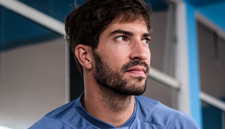 Lucas Silva não quer nem saber e faz promessa ousada em relação a Cássio