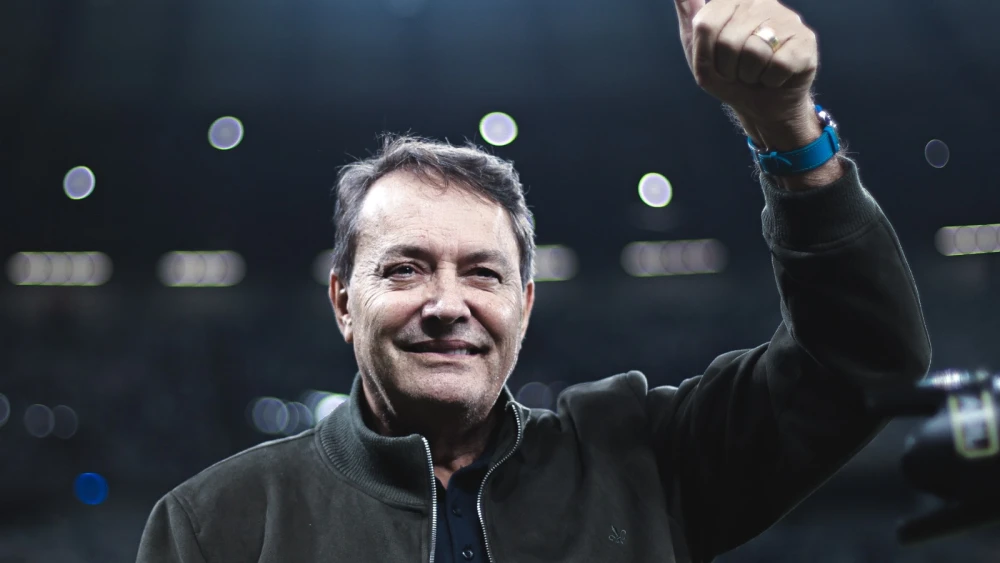 Reforço do Cruzeiro solta o verbo contra ex-clube nas redes sociais